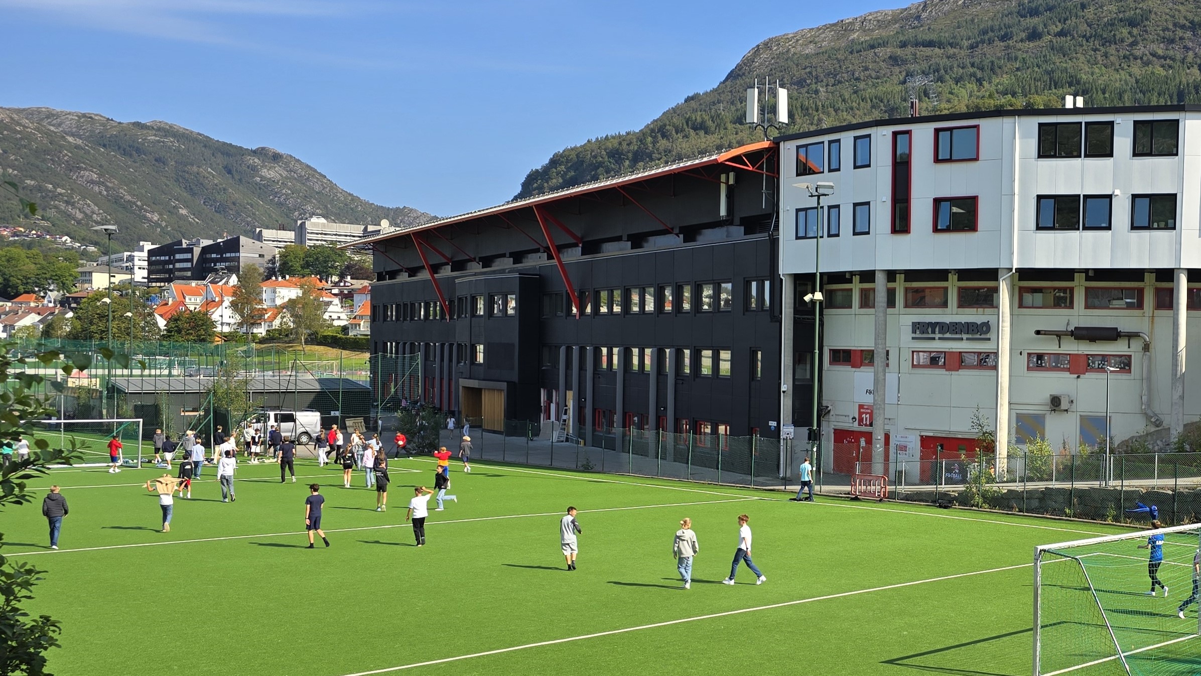 NTG-U, Brann Stadion - Novaform